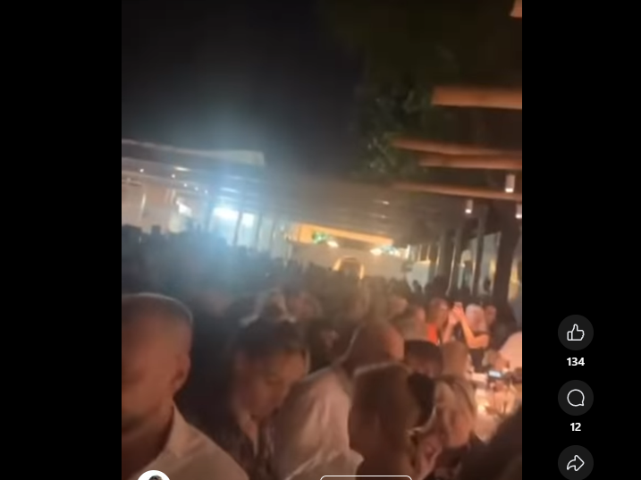 ΔΕΙΤΕ ΒΙΝΤΕΟ: Σε ποιο μαγαζί χθες τη νύχτα στην Πάτρα γινόταν... "ο ...