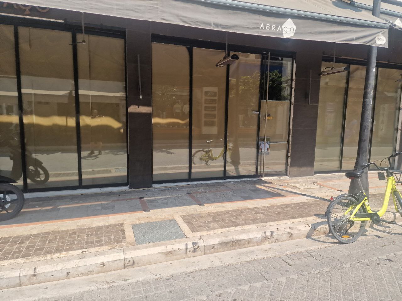 ΠΑΤΡΑ: Αυτός είναι ο επιχειρηματίας που θα ανοίξει νέο μαγαζί στο παλιό ...